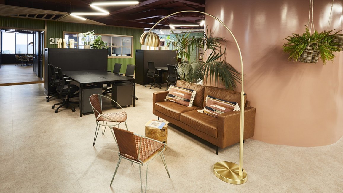 Rooftop offices Madrid | SitandPlug